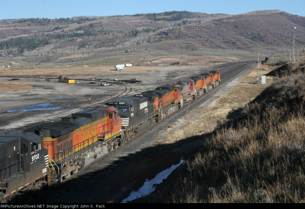 BNSF 4372